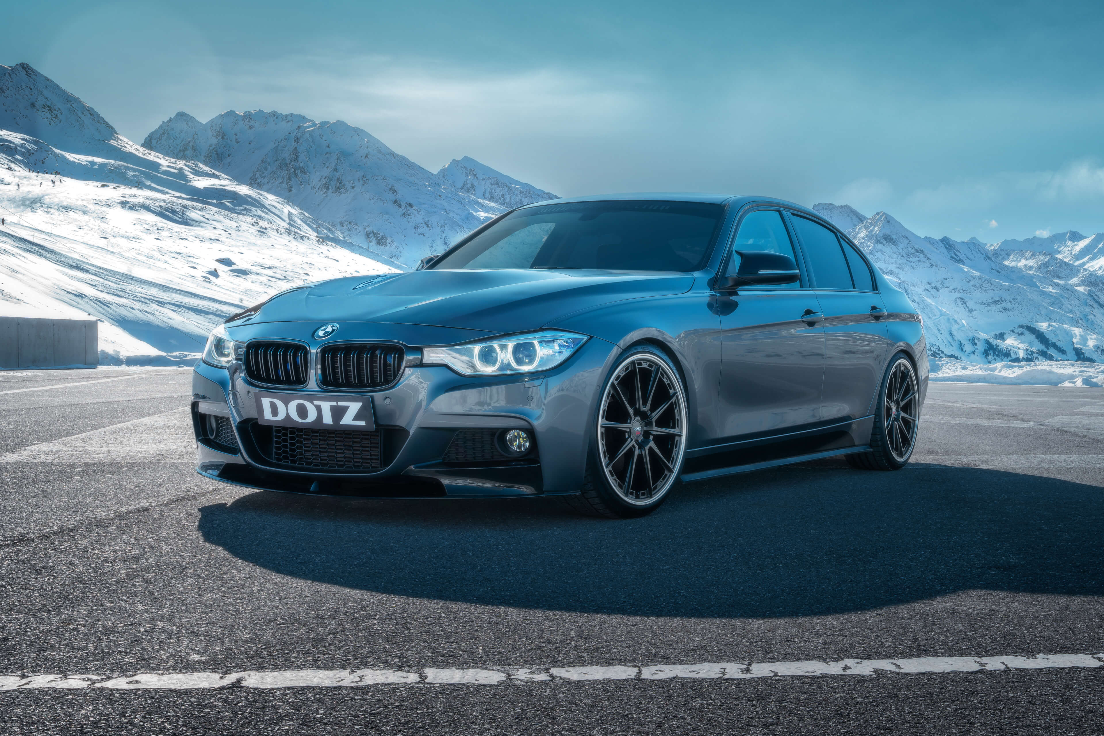 Topkwaliteit sportieve velgen van DOTZ.